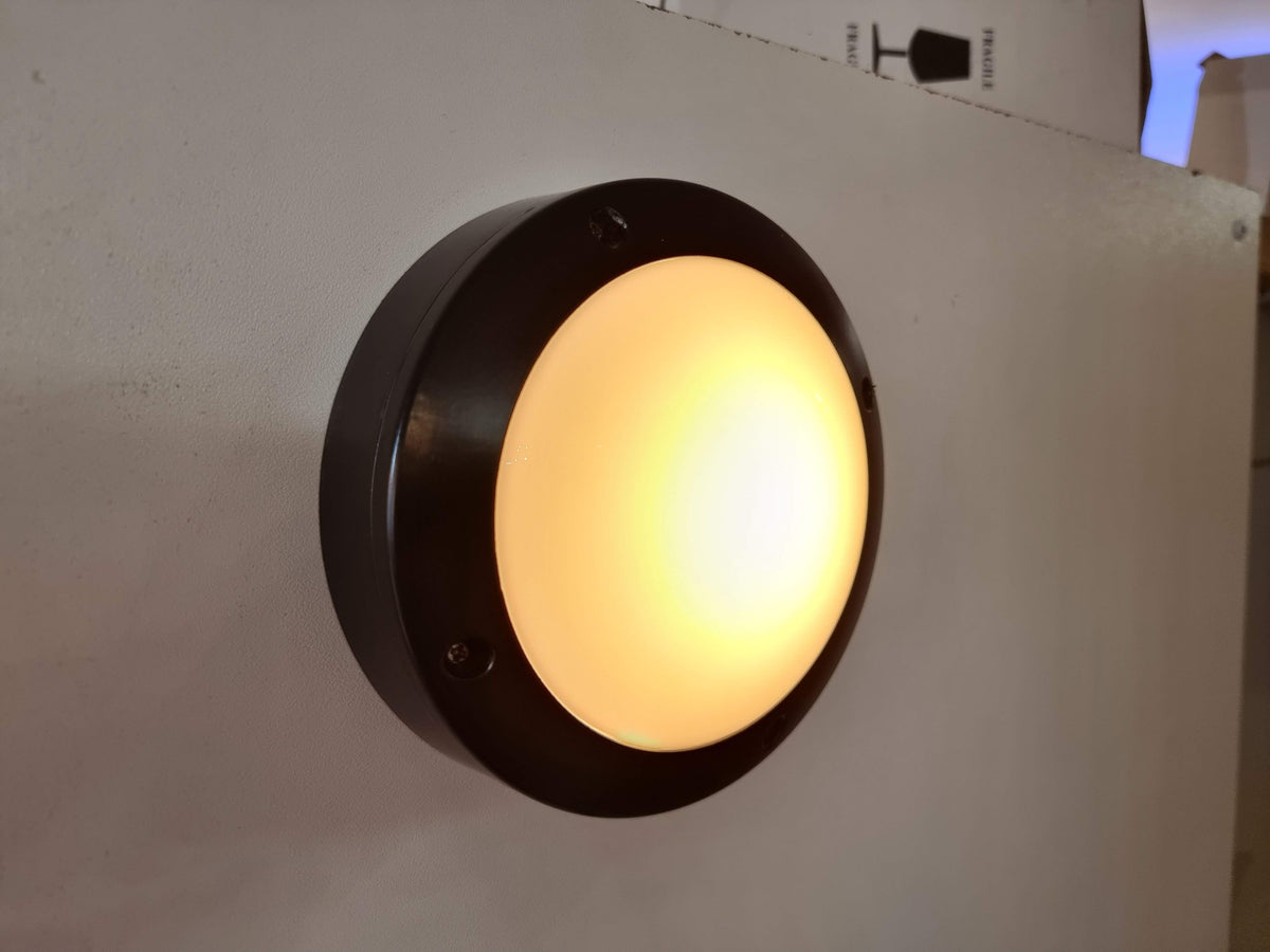 BDL Small Round Wall Light Black – Brisbane Discount Lights and Taps